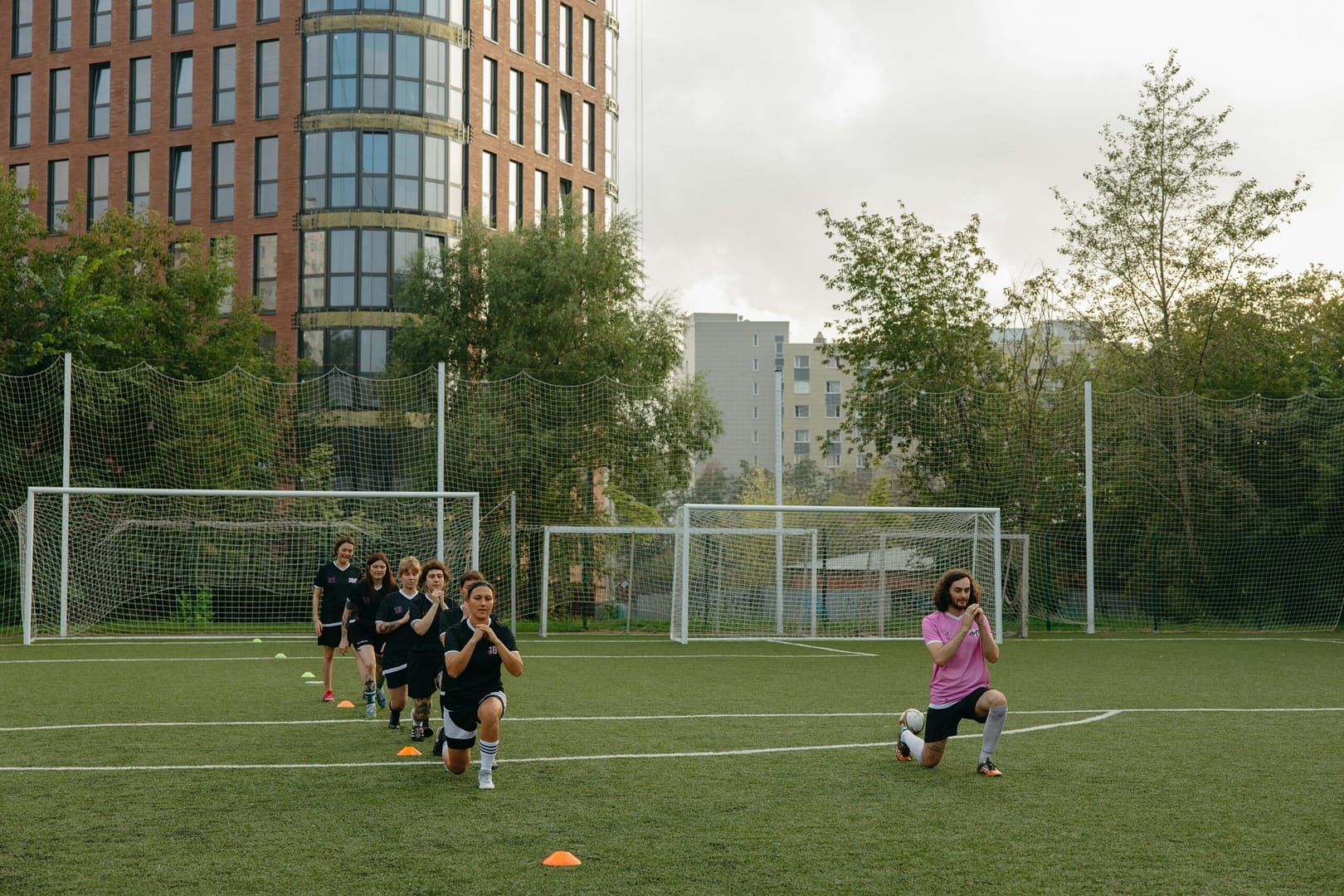 15 Elite Midfielder Training Drills to Dominate the Center of the Pitch ...